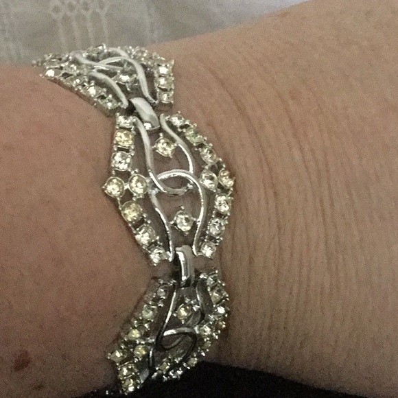 Emmons | Jewelry | Vtg7emmonsspecial Issuebracelergoldsilverrhinest ...